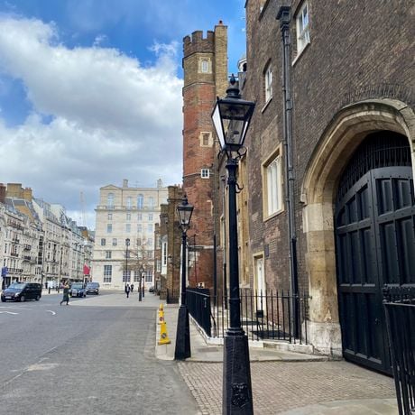 Bridgewater House - Grade I listed mansion in Westminster, England