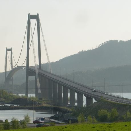 Pont de Storseisundet - Pont en porte-à-faux à Averøy, Norvège