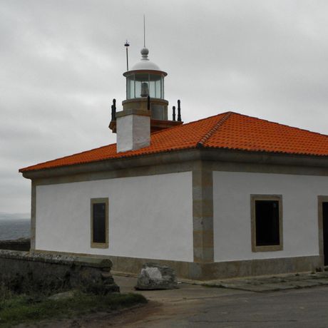 Faro de Punta Insua - Coastal lighthouse in Lariño, Spain