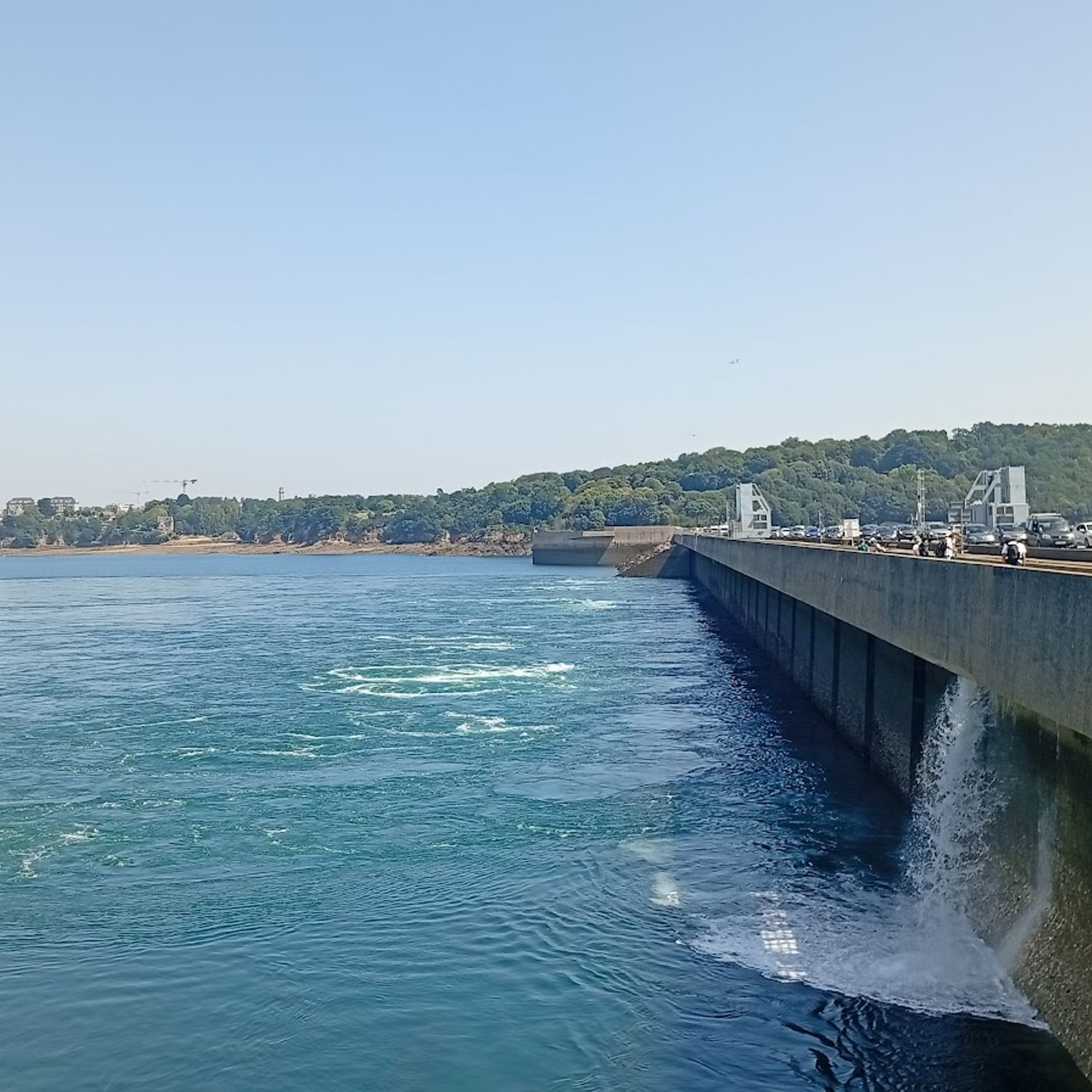 Barrage and tidal power Rance - Centrale maremotrice à La Richardais ...