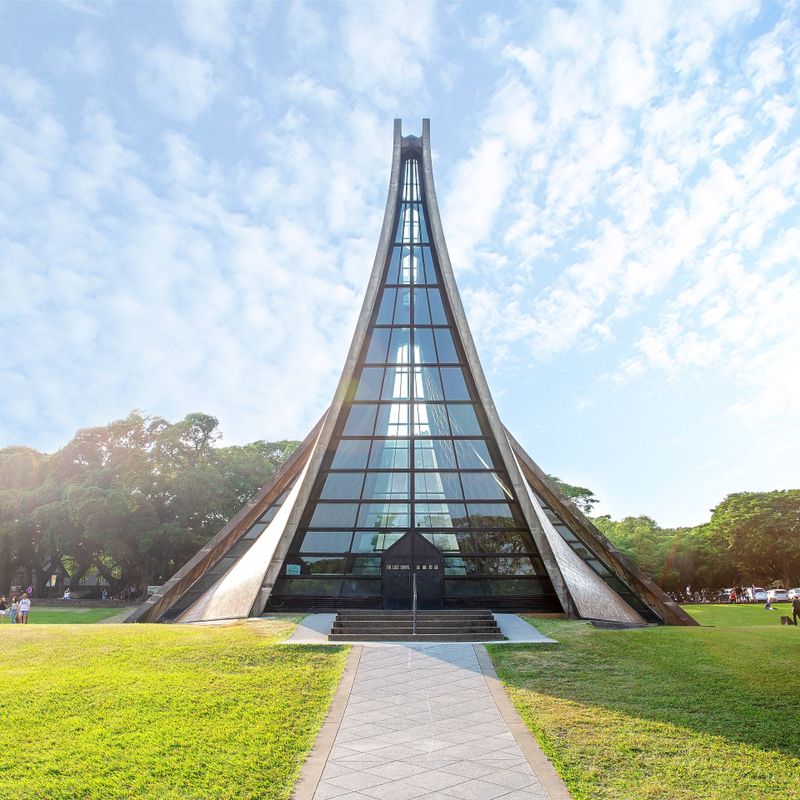 Capilla Conmemorativa Luce - Capilla moderna en Xitun District, Taiwán