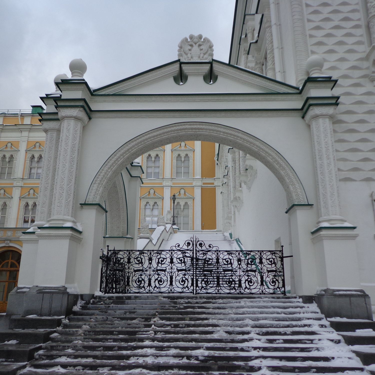 Red Porch - Ceremonial staircase at Palace of Facets in Kremlin, Moscow ...