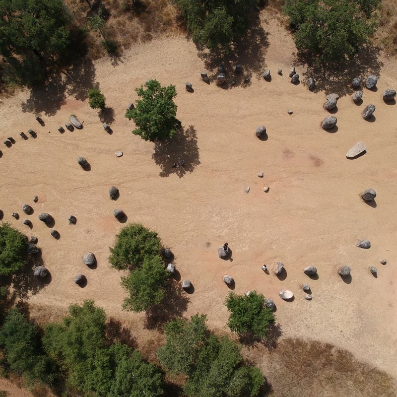 Cromlech des Almendres - Cercle de pierres à Nossa Senhora de Guadalupe ...