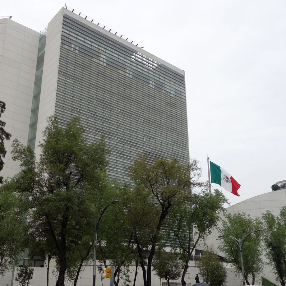 Reforma 222 - Complejo arquitectónico en Paseo de la Reforma, México