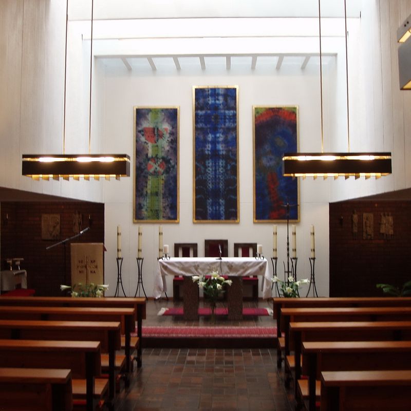 Église de la Sainte Croix de Tampere: Édifice religieux catholique dans ...